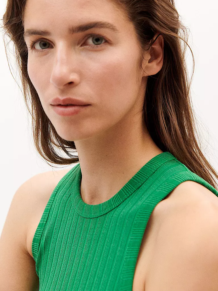 THINKING MU Top TURKANA TRASH grün